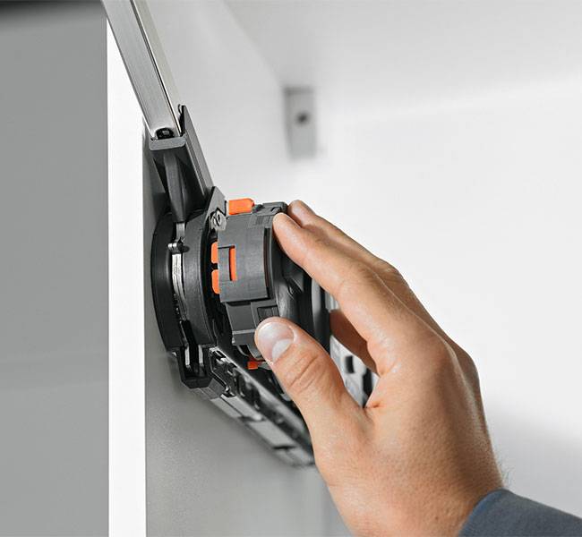 SERVO-DRIVE para AVENTOS HF/HL/HS con 1 cable de 1.5m, 1 empalme y 2 ...